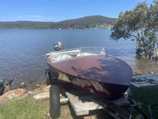Timber speed boat 14 ft | Motorboats & Powerboats | Gumtree Australia ...