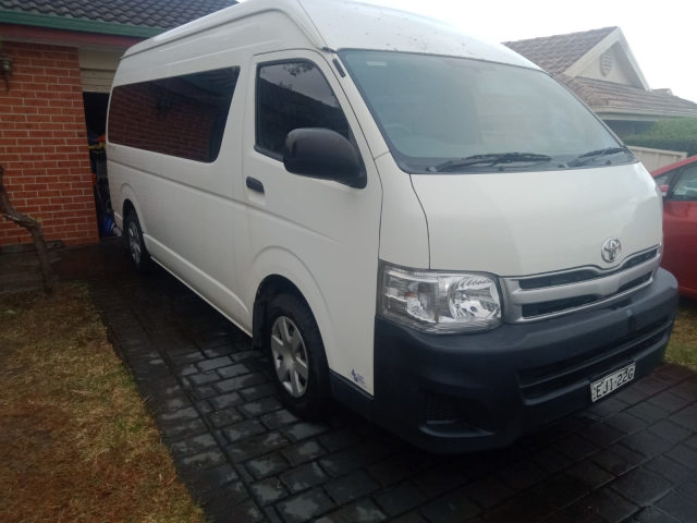 2010 TOYOTA HIACE COMMUTER 4 SP AUTOMATIC BUS | Cars, Vans & Utes ...