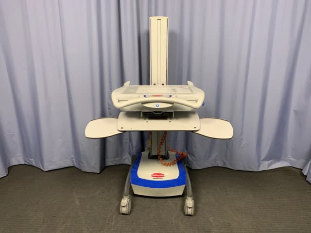 Rubbermaid FG9M3800L00 Adjustable Mobile Computer Desk Cart | Desks ...