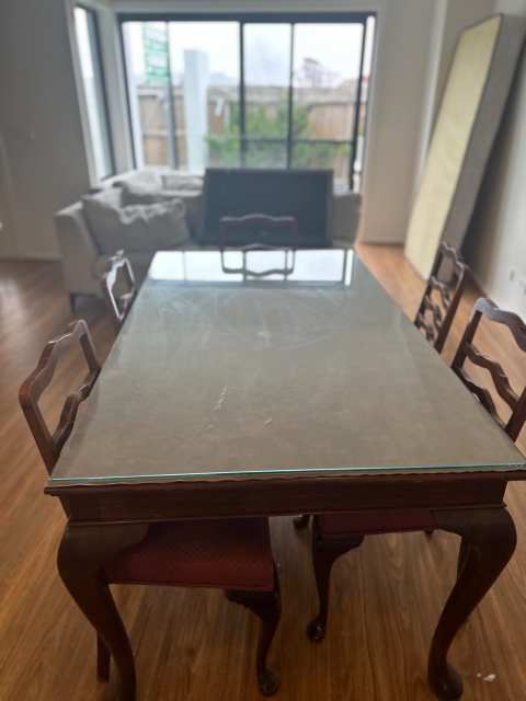 5 seater antic table - Dining Tables in Canberra City ACT | Gumtree ...