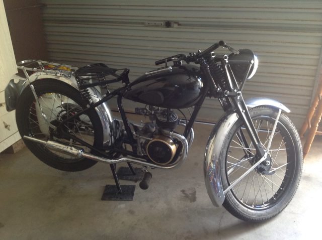 A 1948 Austalian Waratah Vintage Motorcycle - unfinished project ...