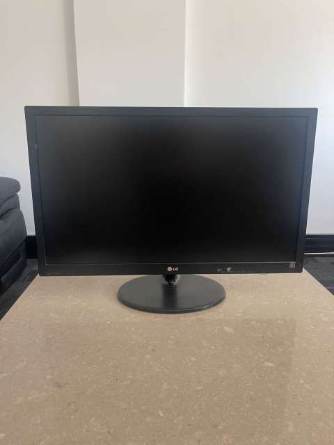 LG Screen Monitor 24 - Monitors in Parramatta NSW | Gumtree Australia