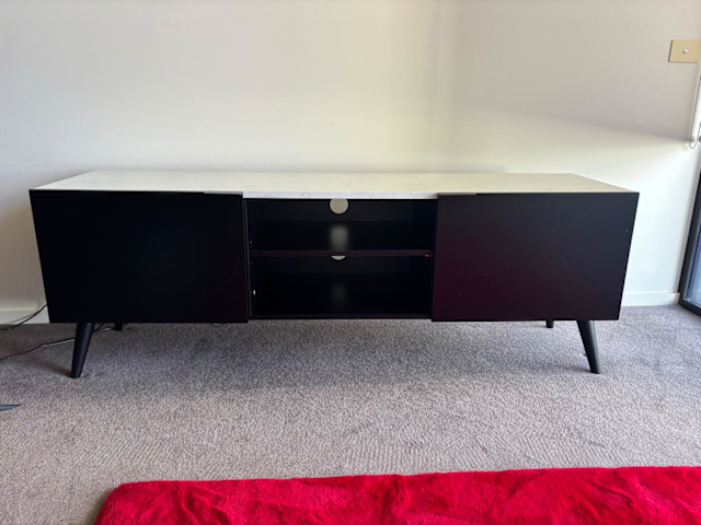 Television unit - Entertainment & TV Units in Acton ACT | Gumtree Australia