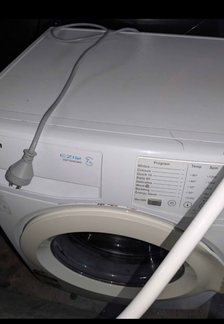 2 x FREE WASHING MACHINES - Washing Machines & Dryers in Miami QLD ...