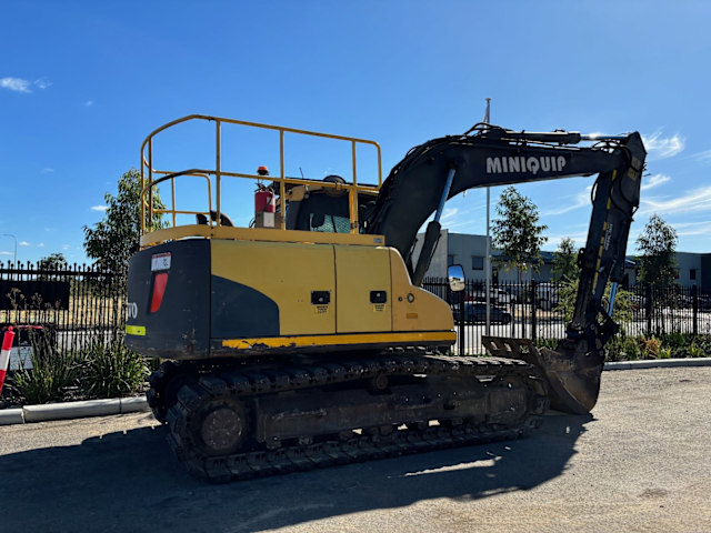 Vovlo 14T Excavator | Construction Equipment | Gumtree Australia ...