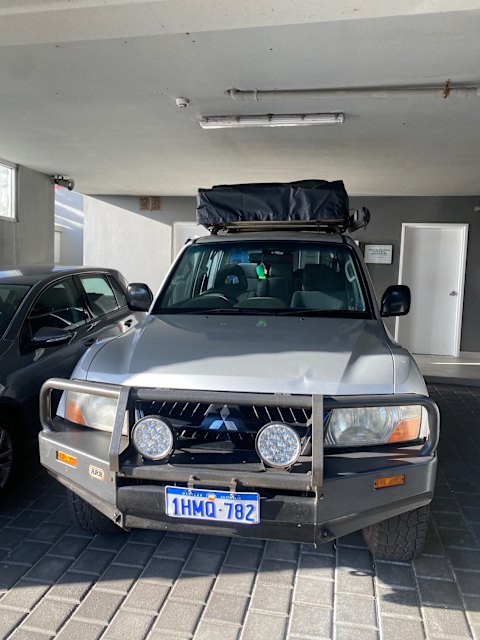 2003 Mitsubishi Pajero GLX LWB (4x4) 5 SP MANUAL 4D WAGON | Cars, Vans ...