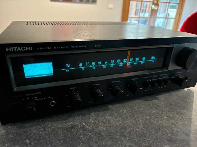 Hitachi Retro AM-FM Stereo Receiver SR-502 - Radios & Receivers in ...