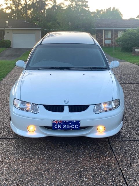 VX POLICE WAGON LS1 FACTORY 6-SPEED VERY RARE! | Cars, Vans & Utes ...