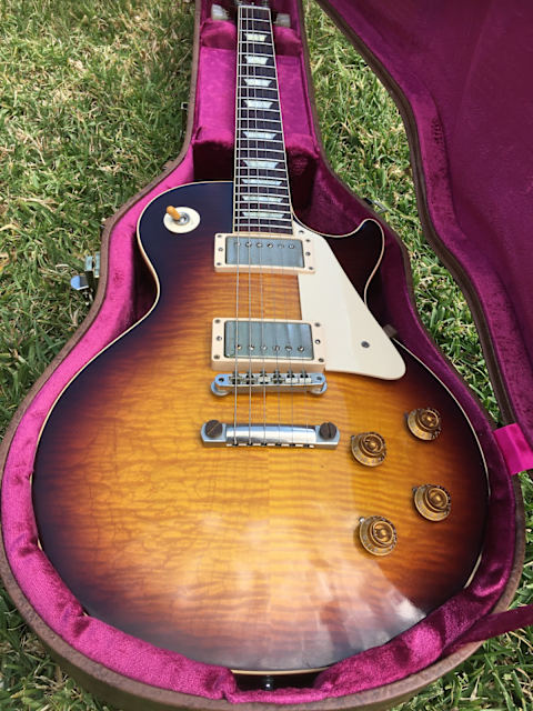 Gibson 2013 Custom Shop Les Paul Standard R9 - Guitars & Amps in Seven ...