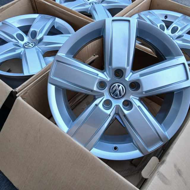 18 VW WHEELS RIMS 5X120 AMAROK TRANSPORTER CRAFTER | Wheels, Tyres ...