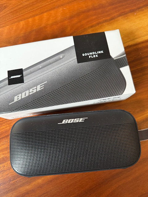 Brand new in box Bose soundlink portable mini party travel speaker ...