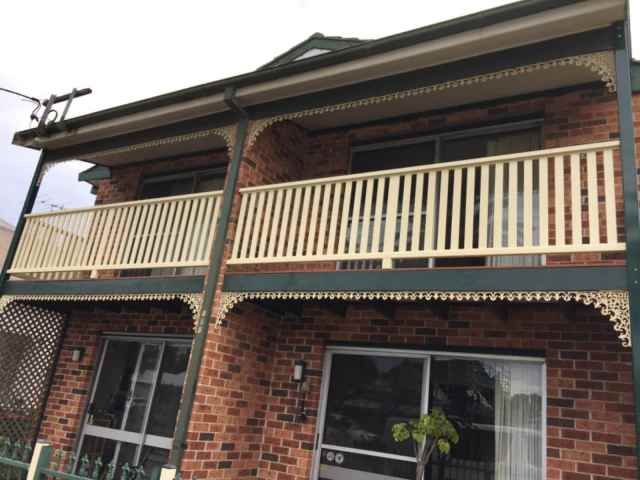 Aluminium Handrails for Decks & Aluminium Privacy Screens | Other ...