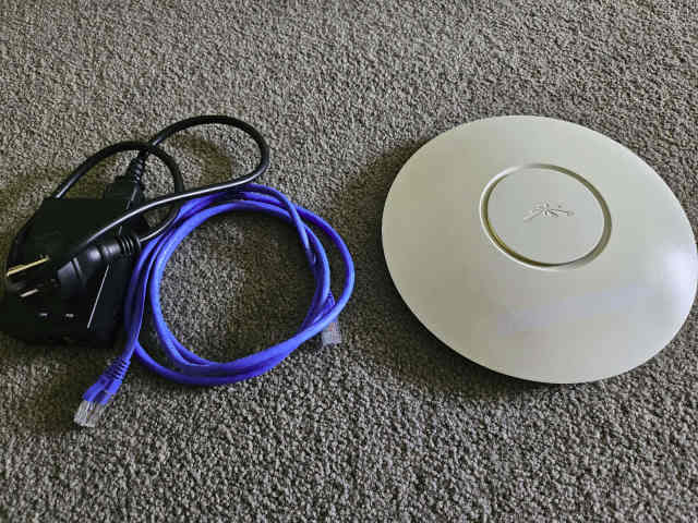 Unifi UAP-Pro - UAP Pro WiFi 802.11n AP - Modems & Routers in Narrabundah ACT | Gumtree Australia