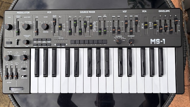 Behringer MS-1BK mk1 Analog Synthesizer - Keyboards & Pianos in ...