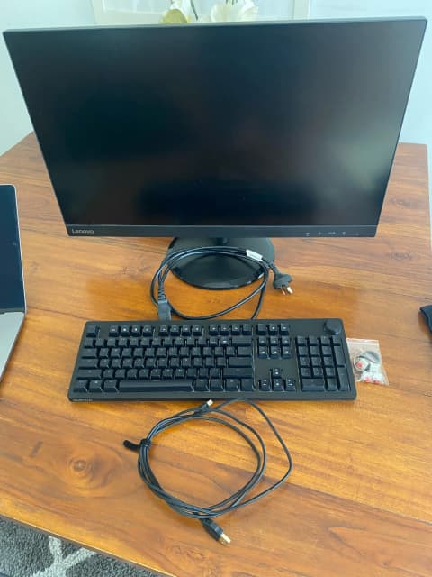 Lenovo 27 Inch Monitor & Spectre Pro RGB Mechanical Keyboard | Other ...