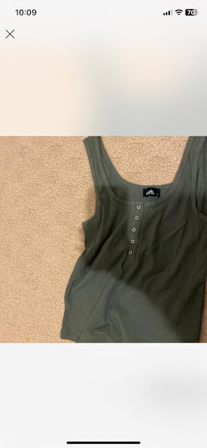 Green dotti singlet buttoned - Tops & Blouses in Gilmore ACT | Gumtree ...