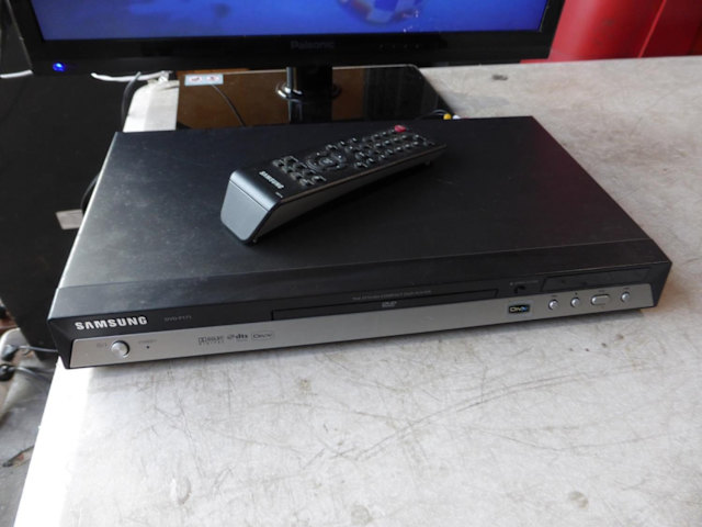 Samsung DVD-P171 DVD CD MP3 player - DVD Players in Oakleigh South VIC ...