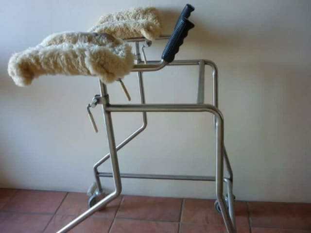 Quality Stainless Steel Forearm Support Walking Frame with 4 Casters ...