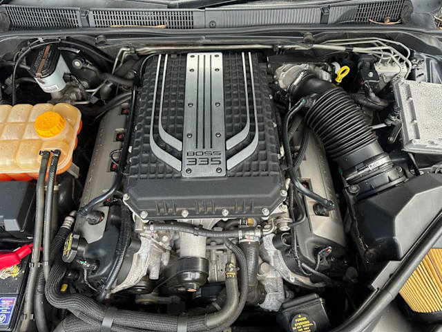 MIAMI 335 SUPERCHARGED V8 AND ZF AUTO BOX | Engine, Engine Parts ...