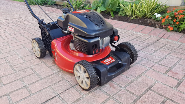 Rover Lawnmower 4 Stroke - Lawn Mowers in Wollongong NSW | Gumtree ...