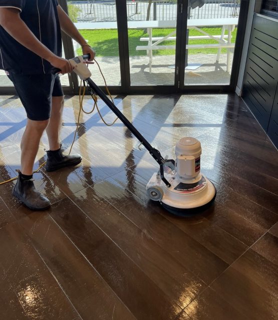 Cleaner Required | Cleaner & Housekeeper | Gumtree Australia Mandurah ...