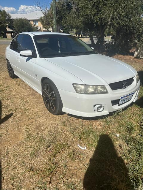 2006 VZ HOLDEN COMMODORE | Cars, Vans & Utes | Gumtree Australia ...