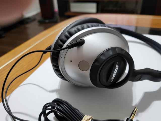 Bose Around - Ear Triport TP-1A Headphones - Headphones & Earphones in ...