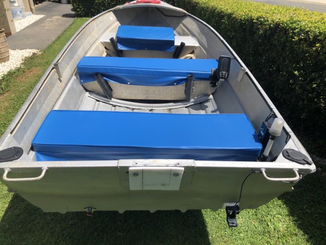 Great little 4hp tinny for fishing in rivers and dams | Motorboats ...