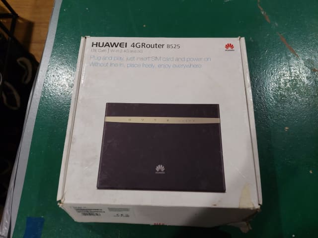 HUAWEI B525 B525S-65 4G LTE BROADBAND ROUTER 300MBPS WIRELESS AC UNLOC ...