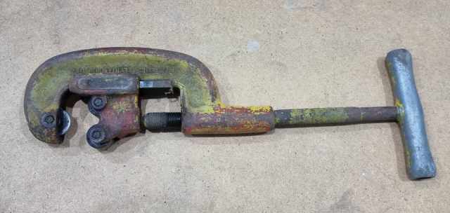 Ridgid Vintage Heavy Duty Large Pipe Cutter - Hand Tools in Frankston ...