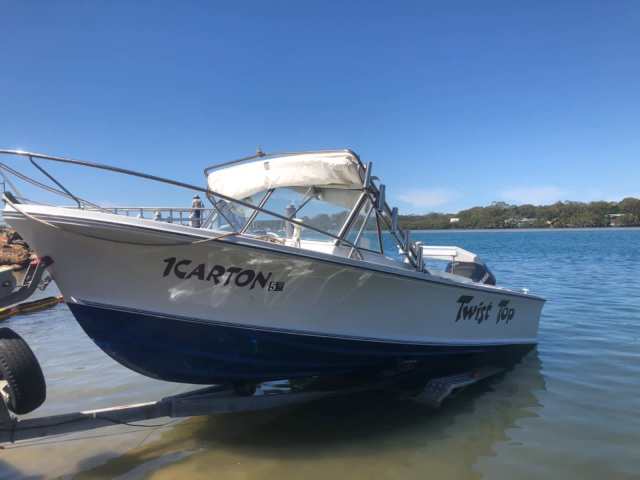 Boat and trailer Bertram 18.5 ‘ $12000 ONO | Motorboats & Powerboats ...
