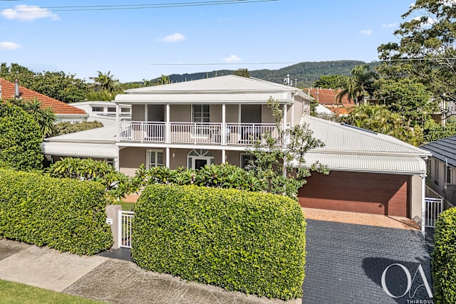 8 McCauley Street, Thirroul, New South Wales 2515 - for Sale | Gumtree ...