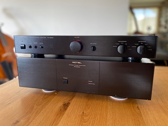 Rotel HiFi audiofile pre and power stereo amplifier - Stereo Systems in ...