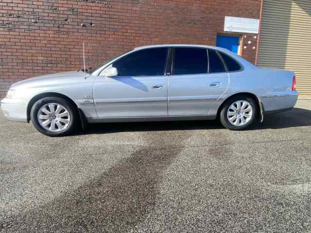 2004 HOLDEN STATESMAN V6 5 SP AUTO ACTIVE SELECT 4D SEDAN | Cars, Vans ...