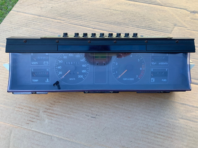 VL Calais 6 cylinder turbo tacho dash cluster | Wrecking | Gumtree ...