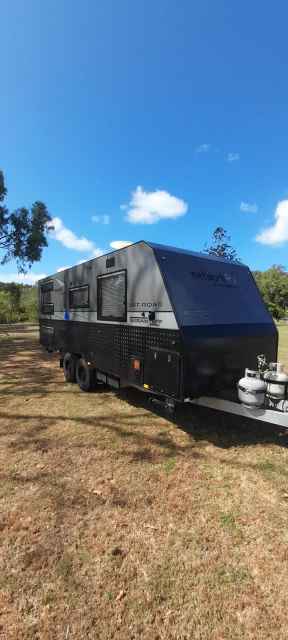 Network RV terrain tuff 21ft offroad triple bunk van | Caravans ...