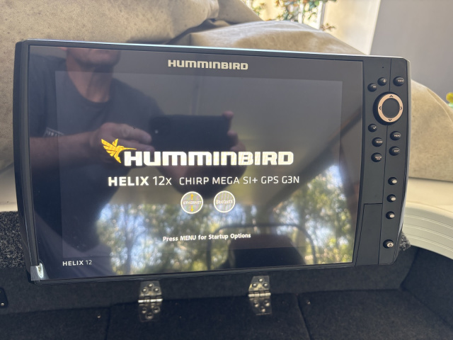 Hummingbird Helix 12Gen3 mega+ | Motorboats & Powerboats | Gumtree ...