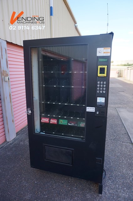 5 WIDE COMBO VENDING MACHINE WITH HIGH-CAPACITY DRINK TRAY ...