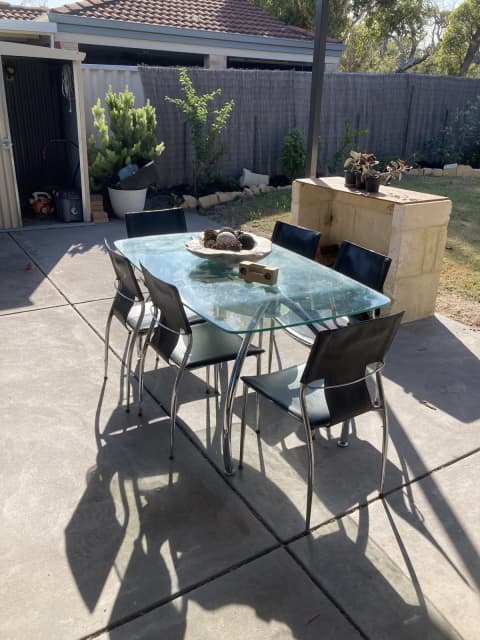 Outdoor table and chairs | Outdoor Dining Furniture | Gumtree Australia ...