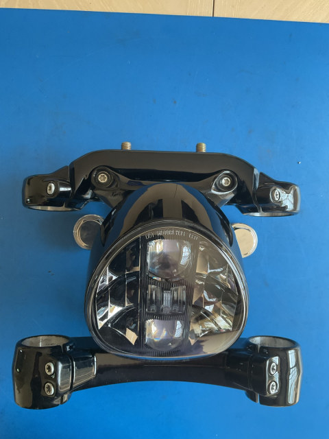 HARLEY DAVIDSON 2024 BREAKOUT TRIPLE TREE HEADLIGHT FORK CAPS MULTIFIT ...