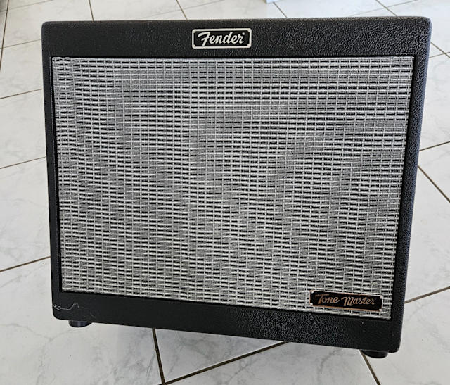 Fender Tone Master FR-10 As new - Guitars & Amps in Cairns QLD ...
