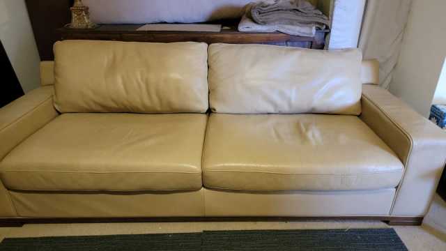 Freedom lounge suite, couch, sofa x 2, one 3 seater. one 4 seater ...