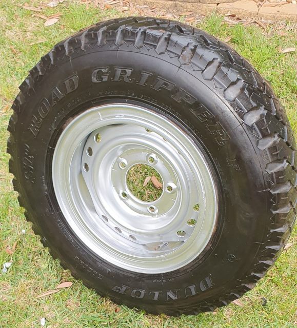 Toyota Landcruiser spare 16x6 split rim 5 stud | Wheels, Tyres & Rims ...