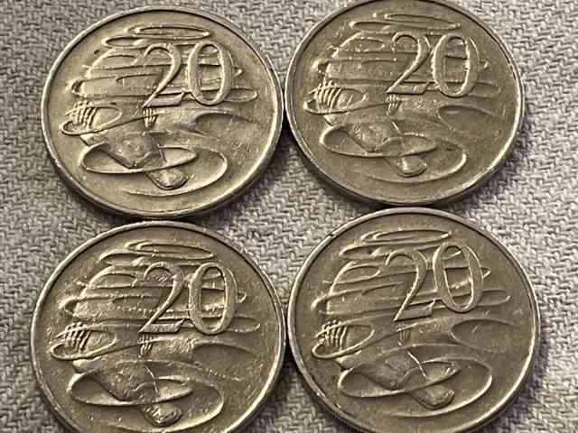 1981 20 CENT 3.5 CLAWS COIN CIRCULATED GOOD CONDITION RARE ...