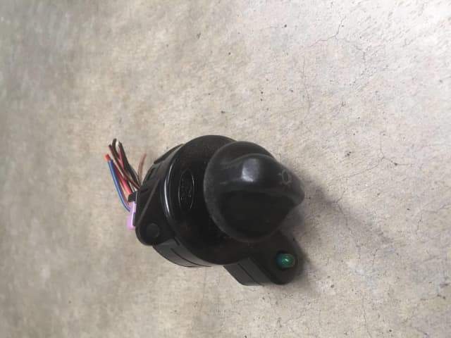 11/1996 to 09/2001 Ford Explorer - Headlight switch | Other Parts ...