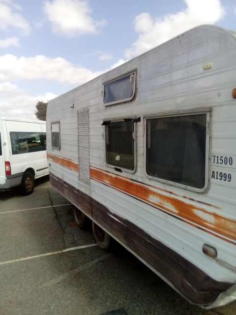 pacesetter II - 6 metre caravan (circa 1980) | Caravan & Campervan Accessories | Gumtree ...