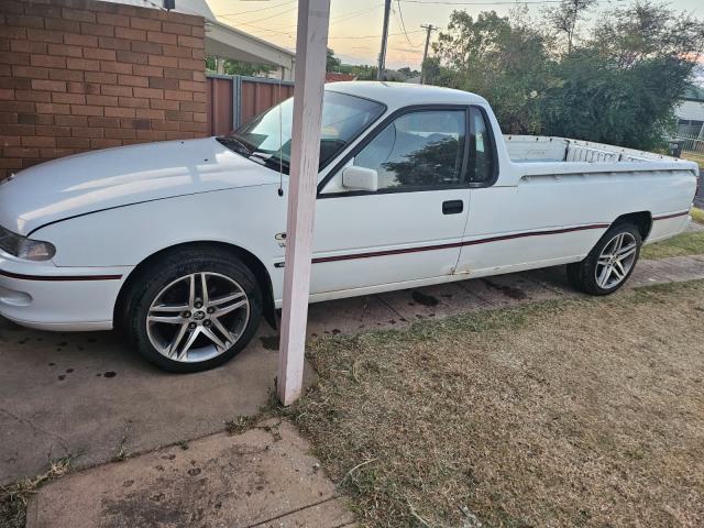 2000 HOLDEN COMMODORE S 4 SP AUTOMATIC UTILITY | Cars, Vans & Utes ...