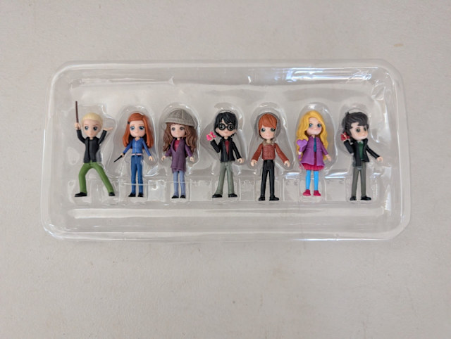 Harry Potter Magical Minis Hogsmeade Collector Set 6 Figures Wizarding ...