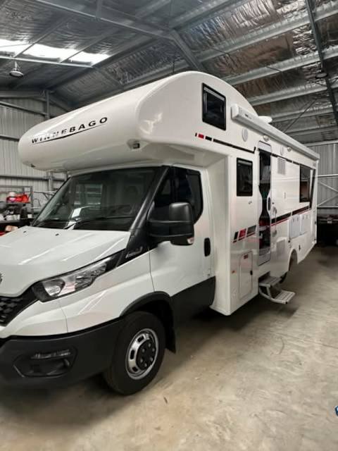 WINNEBAGO ILUKA MOTORHOME | Campervans & Motorhomes | Gumtree Australia ...