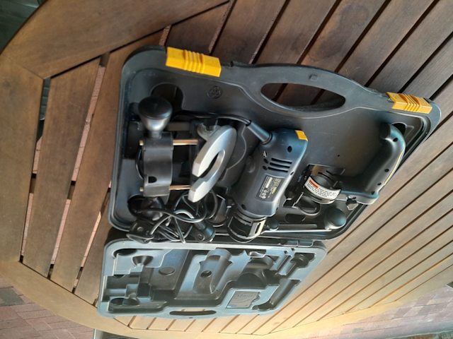 ROUTER FOR WOODWORK - Power Tools in Thornlie WA | Gumtree Australia